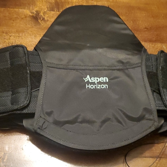 Other | Aspen Horizon Unisex Black Adjustable Back Brace With Tension ...